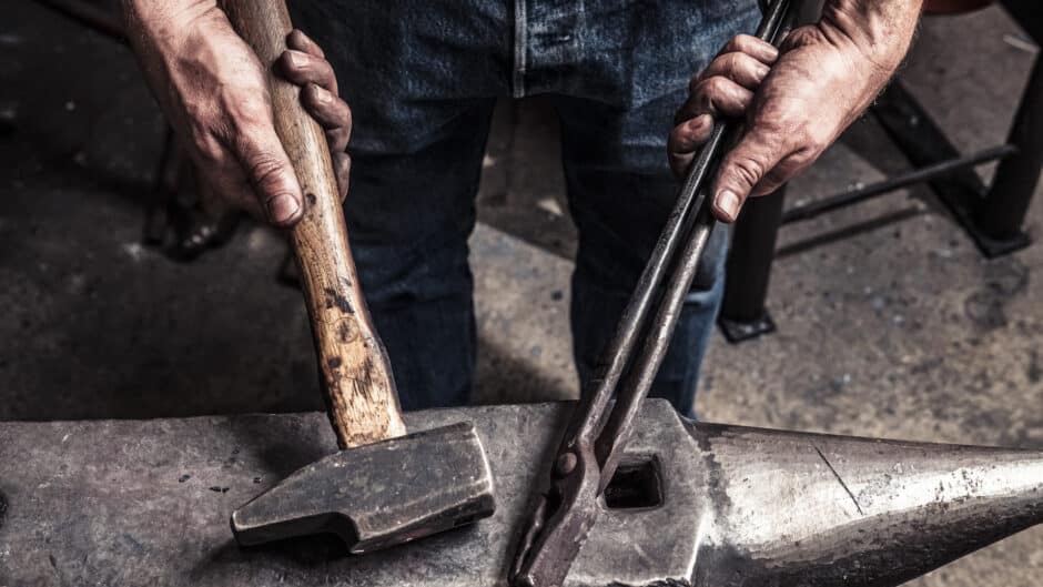 Kowalstwo - starożytny zawód w nowoczesnym świecie - Trinet
